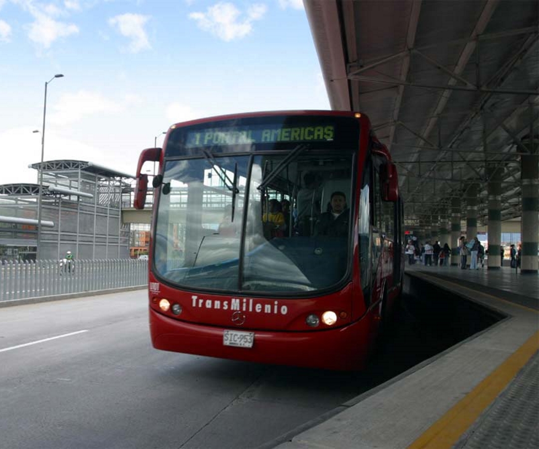 Transmilenio reporta que sus troncales empiezan a operar de nuevo con ...