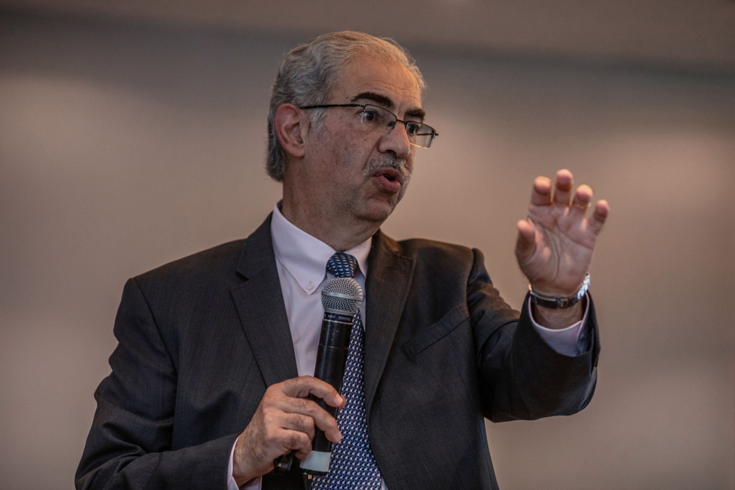 La hoja de ruta que planteó la Misión de Empleo para crear más y ...