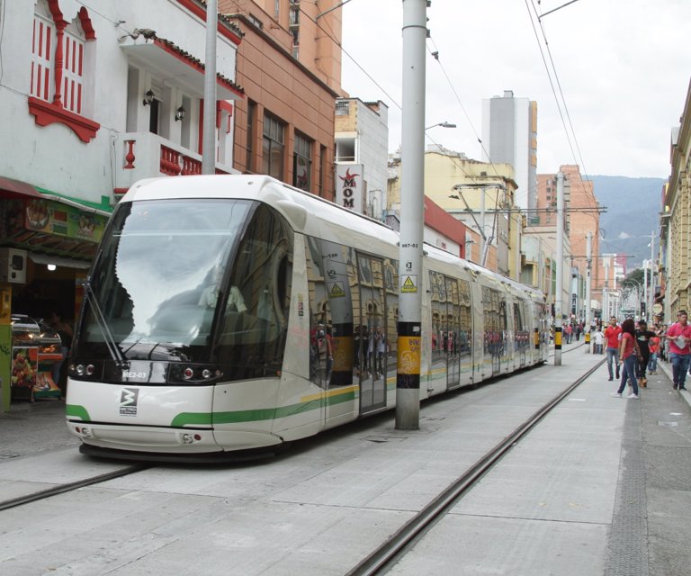Un sistema de transporte eficiente y limpio, la apuesta por la ...